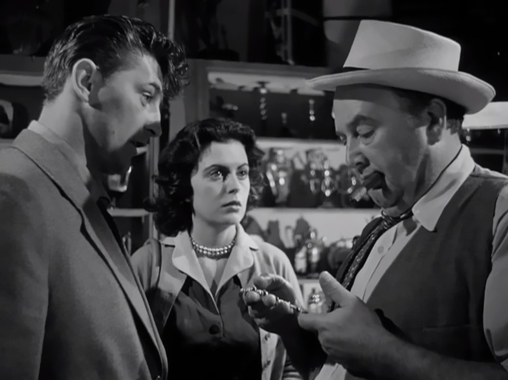Robert Mitchum, Faith Domergue and Ralph Dumke