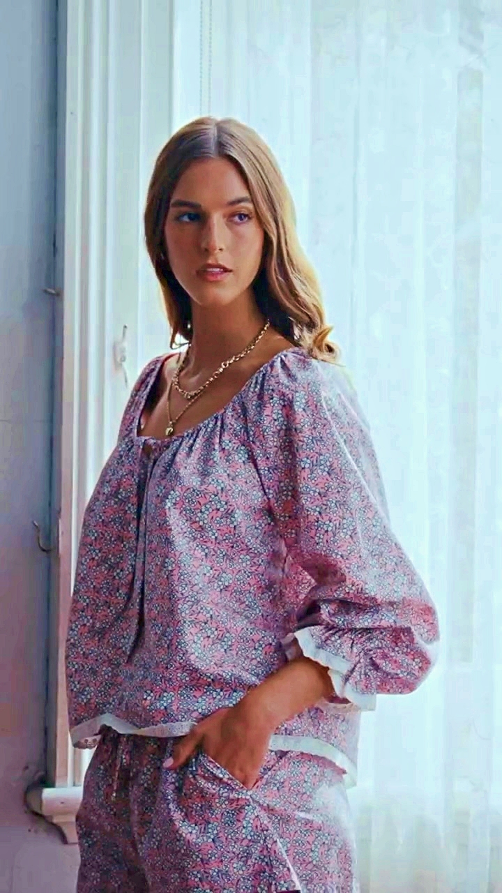 Picture of Emily Feld