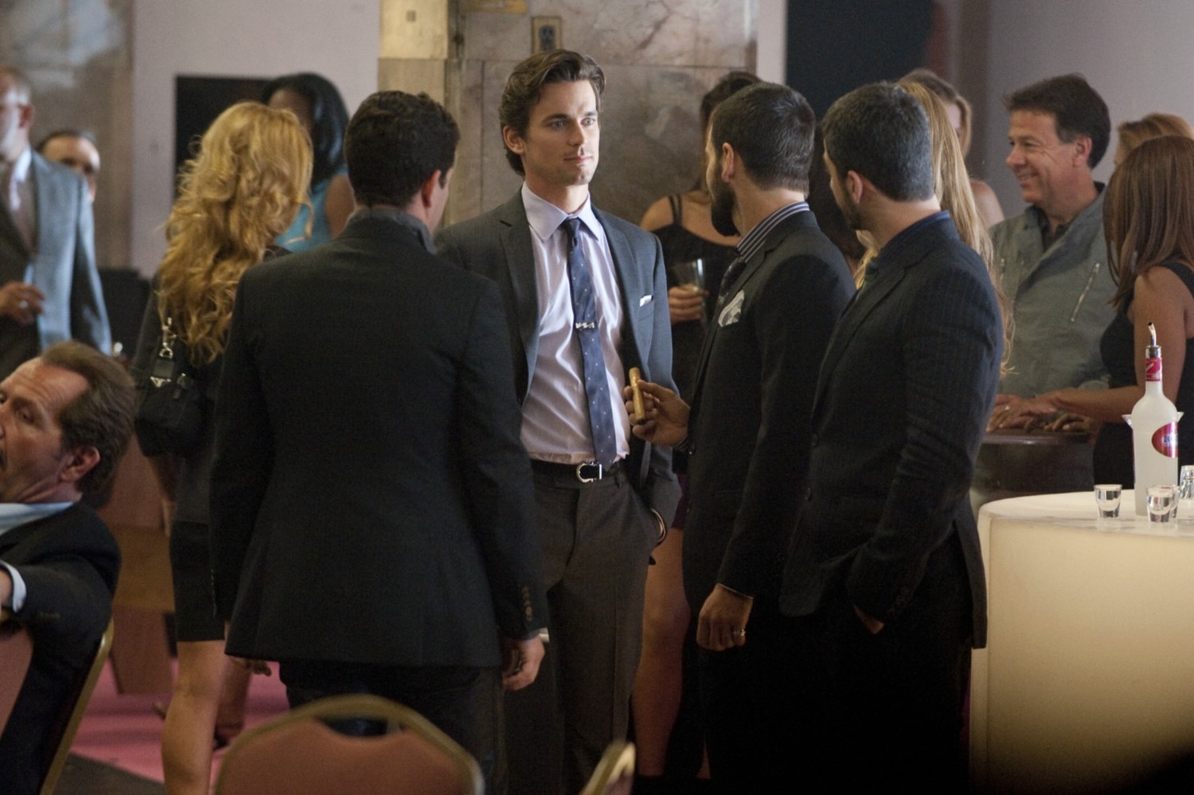 Picture of White Collar