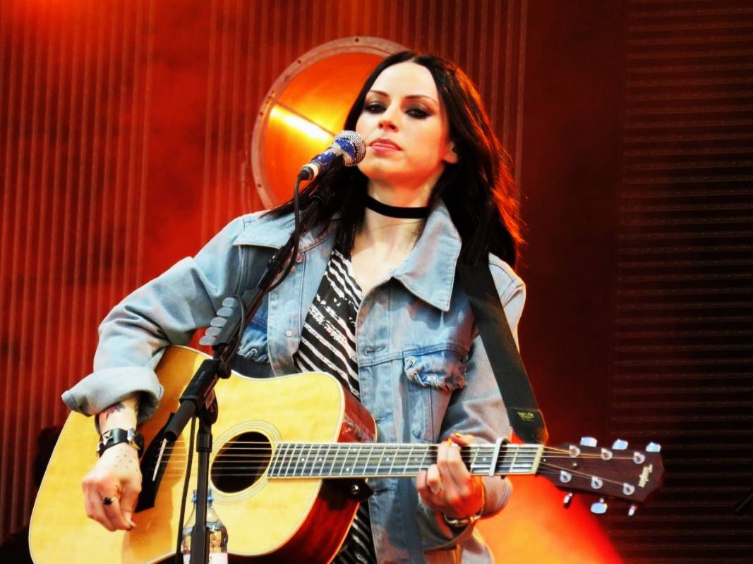 Amy Macdonald