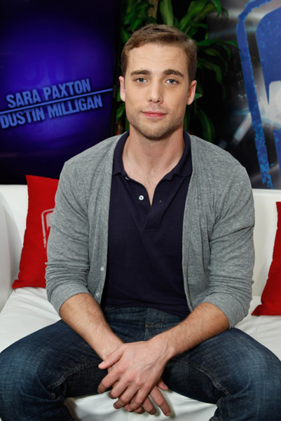 Image of Dustin Milligan