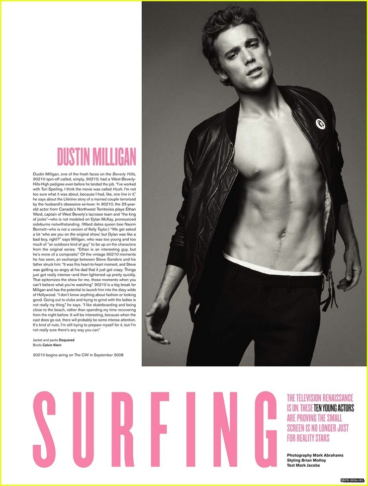 Picture of Dustin Milligan