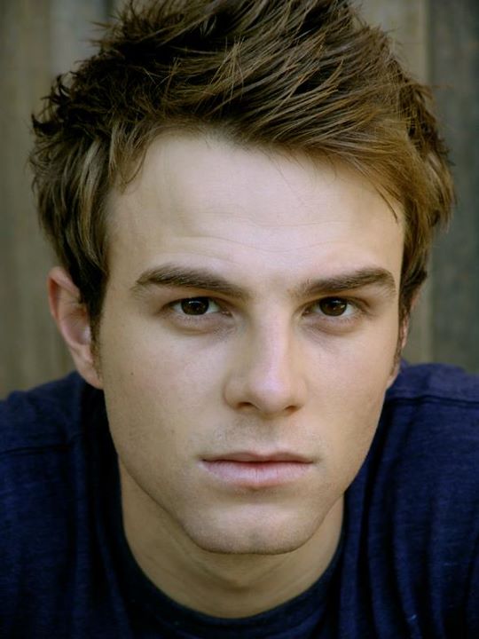 Picture of Nathaniel Buzolic