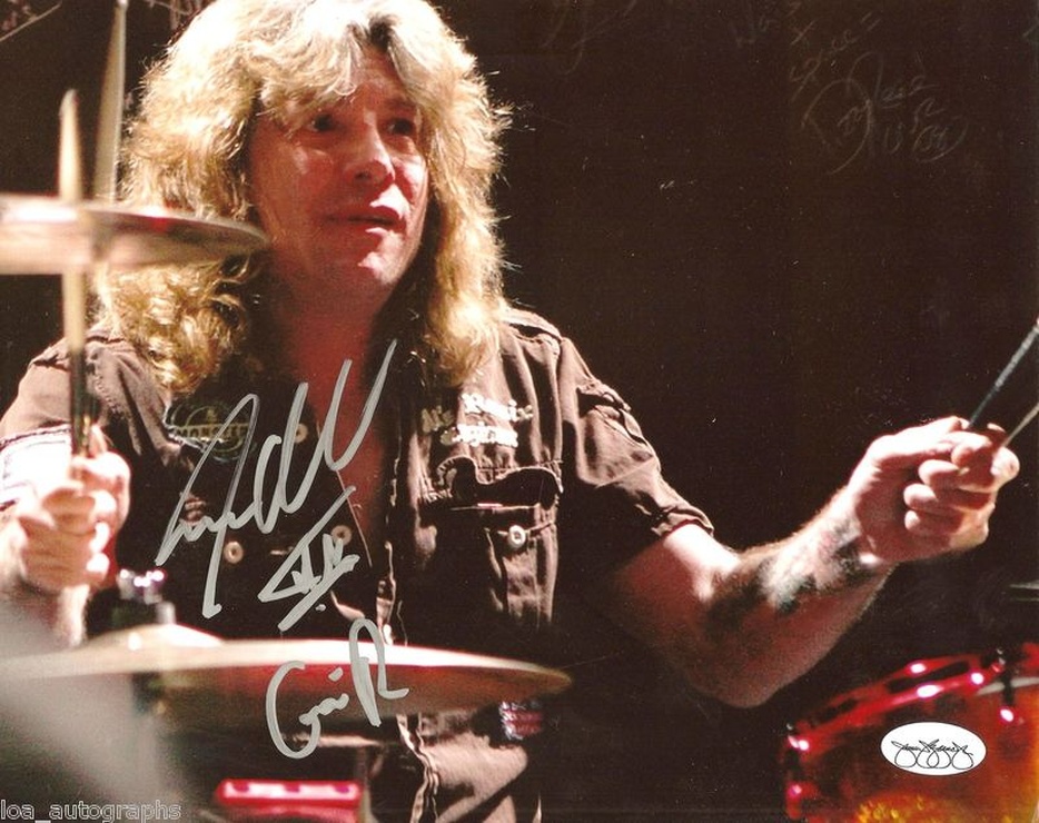 Steven Adler picture