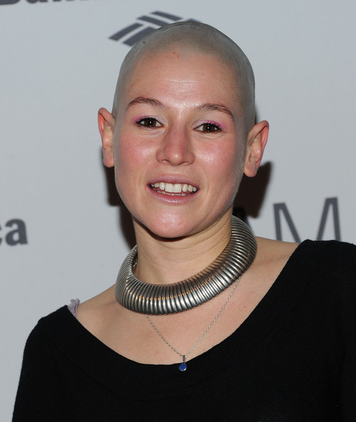 Picture of Yael Stone