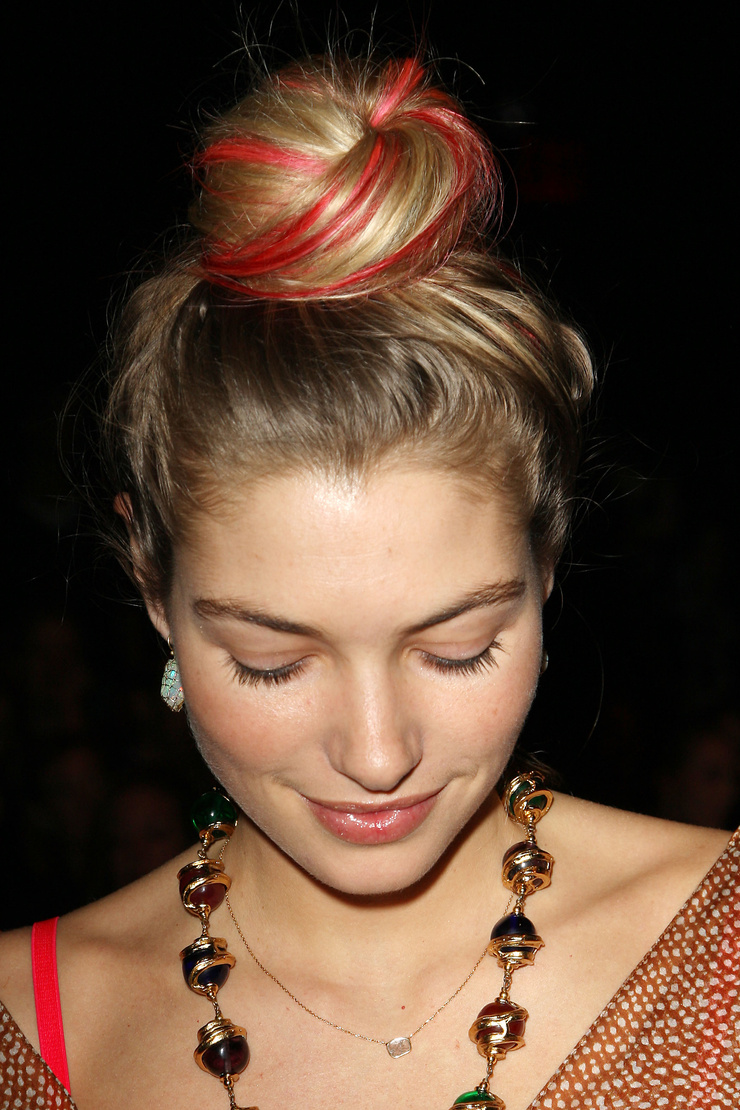 Jessica Hart picture