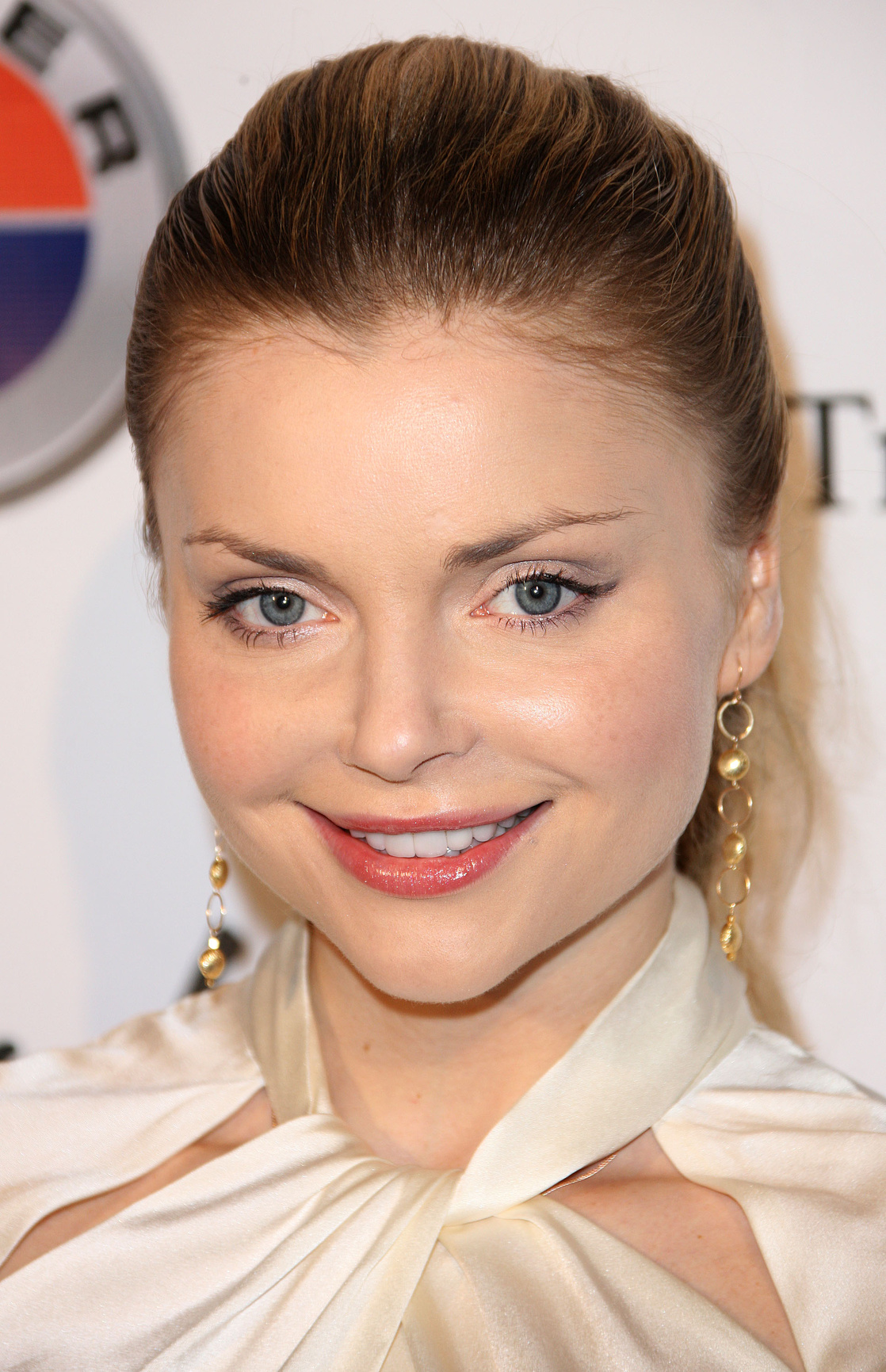 Picture of Izabella Miko