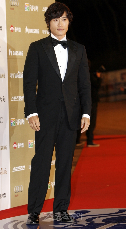 Picture of Byung-hun Lee