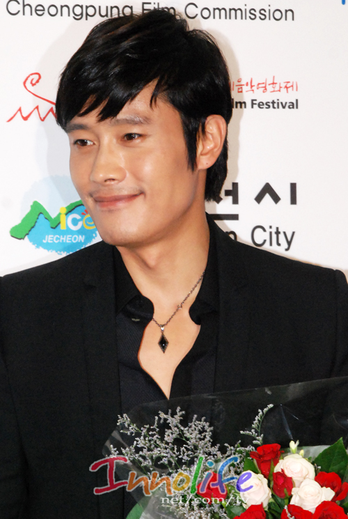 Picture of Byung-hun Lee