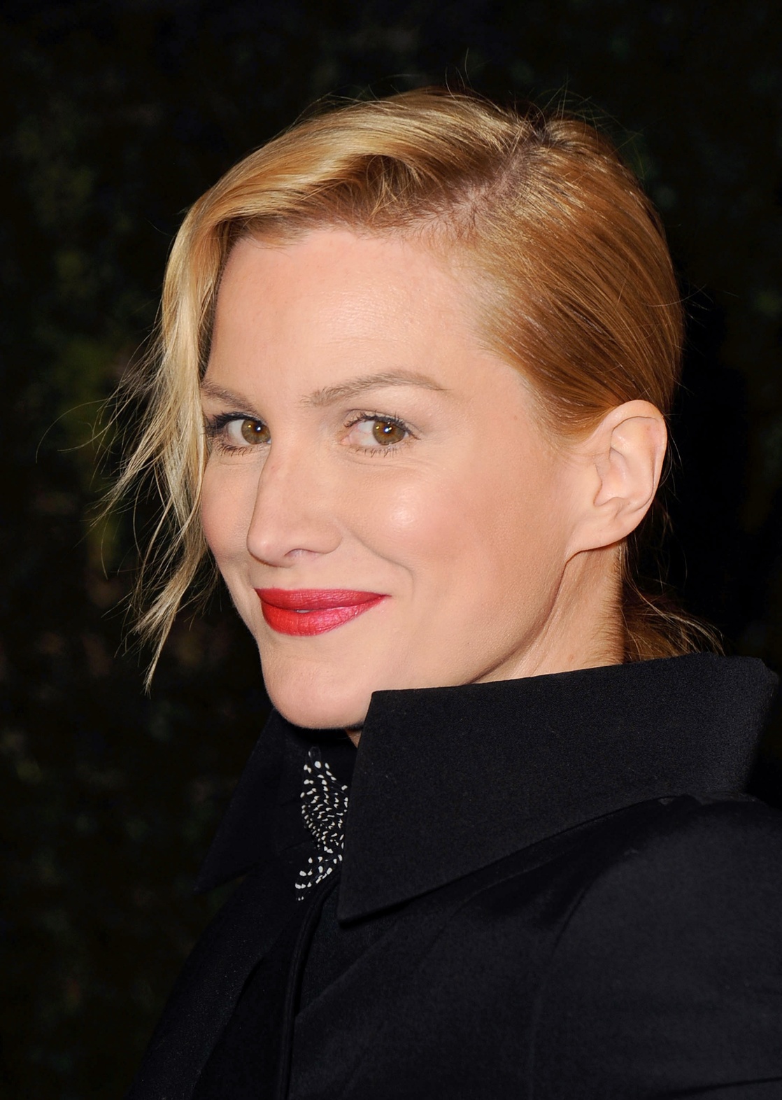 Picture of Alice Evans