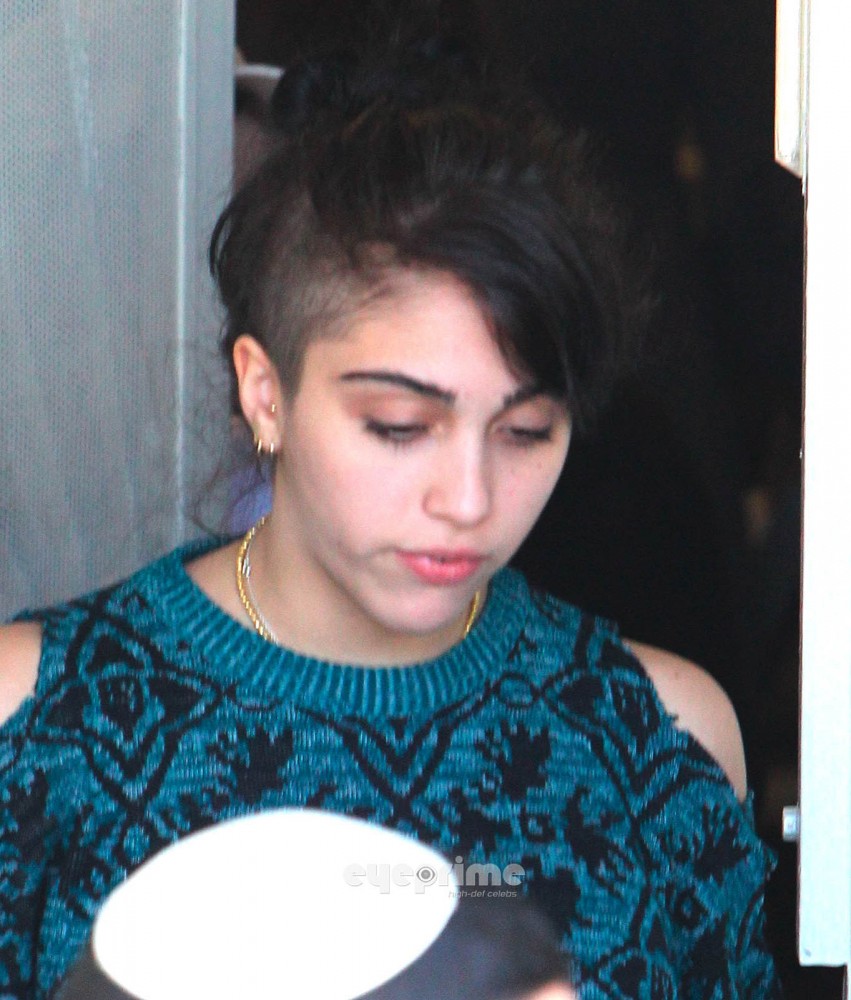 Picture of Lola Leon