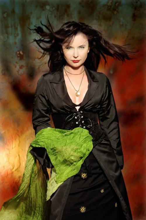 Picture of sebnem ferah