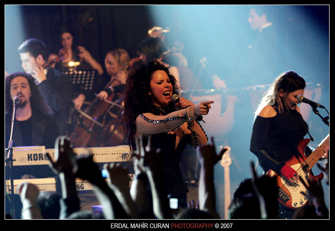 Picture of sebnem ferah