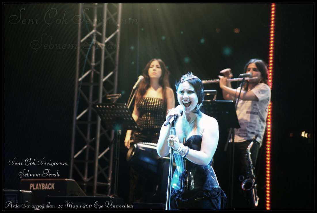 Picture of sebnem ferah