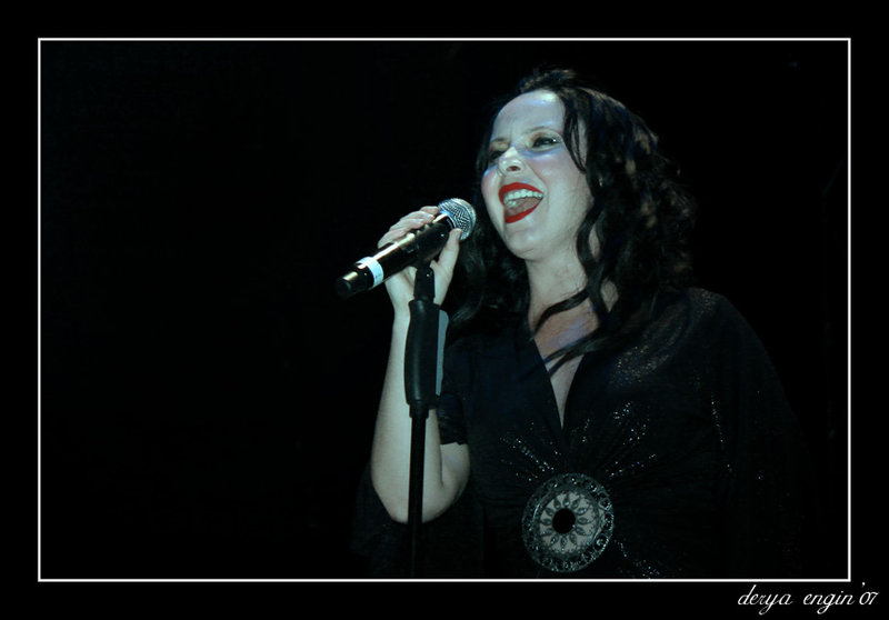 Picture of sebnem ferah