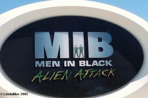 Picture of Men in Black Alien Attack