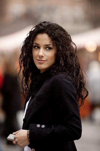 Picture of Cansu Tosun