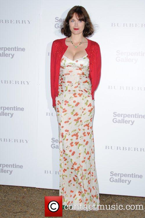 Jasmine Guinness image