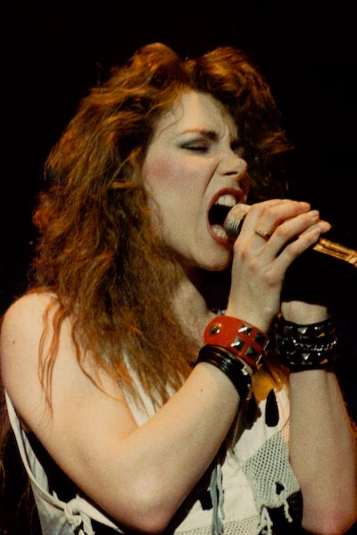 Picture of Lee Aaron