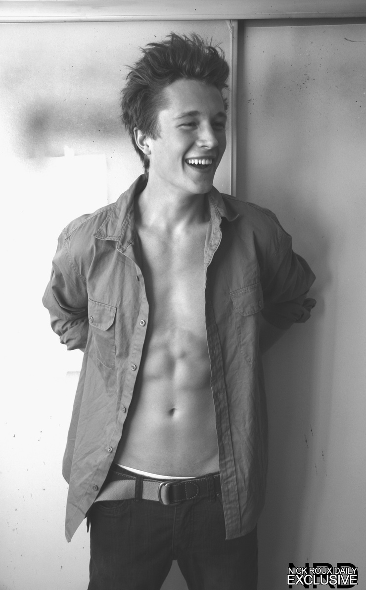 Nick Roux picture