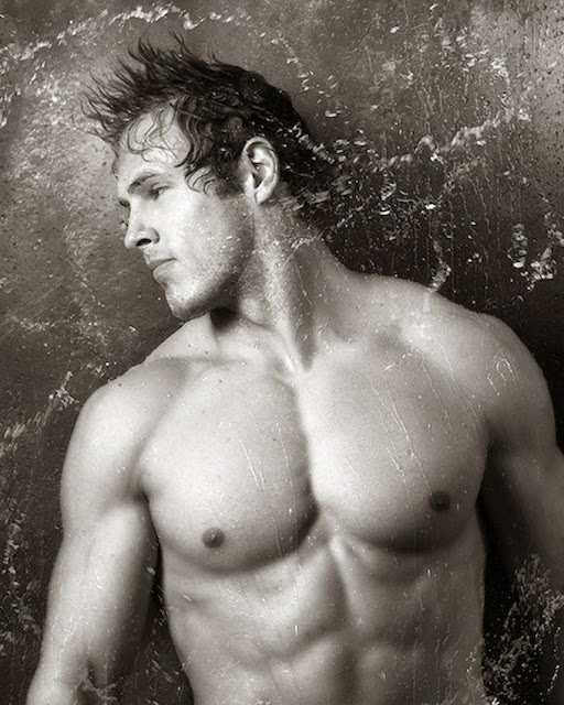 Picture of Sean D Sullivan