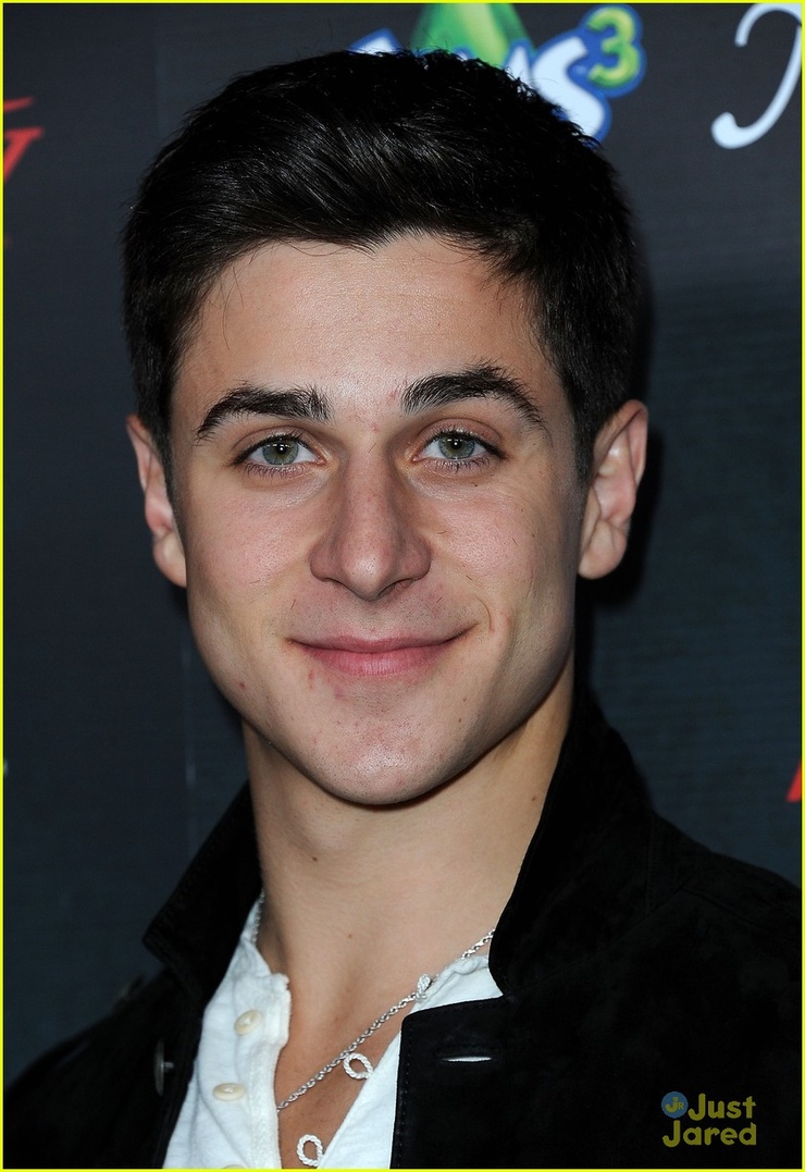 Image of David Henrie