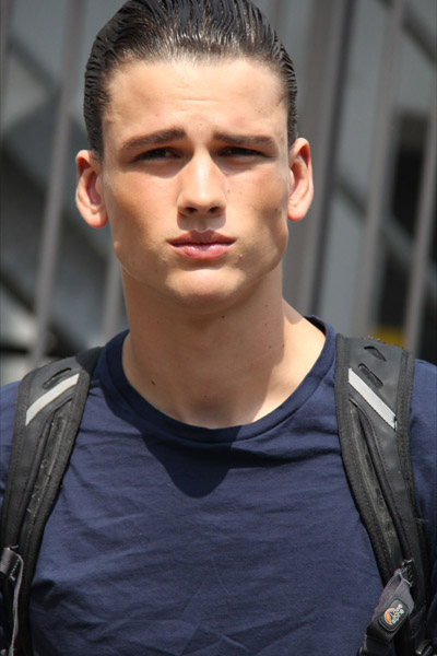 Picture of Simon Nessman