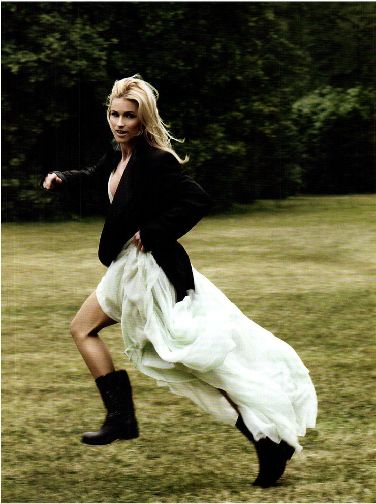 Picture of Michelle Hunziker