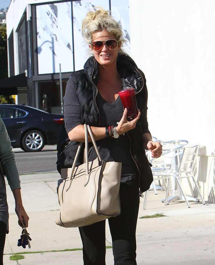 Picture of Rachel Hunter