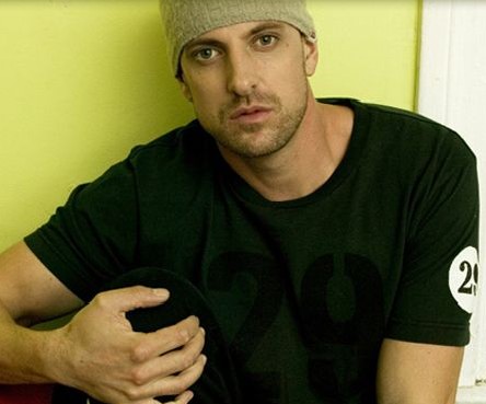Daniel Powter picture