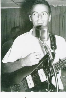 Picture of Danny Dell