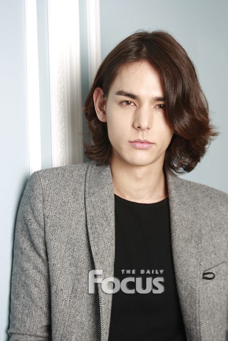 Picture of Hyun-Jae Lee