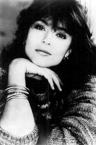 Picture of Rachel Ward