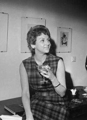 Image of Elaine Dundy