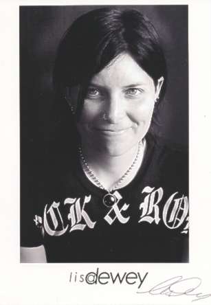 Picture of Lisa Dewey