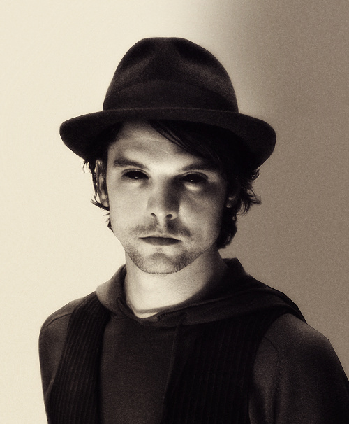 Picture of Andrew Lee Potts