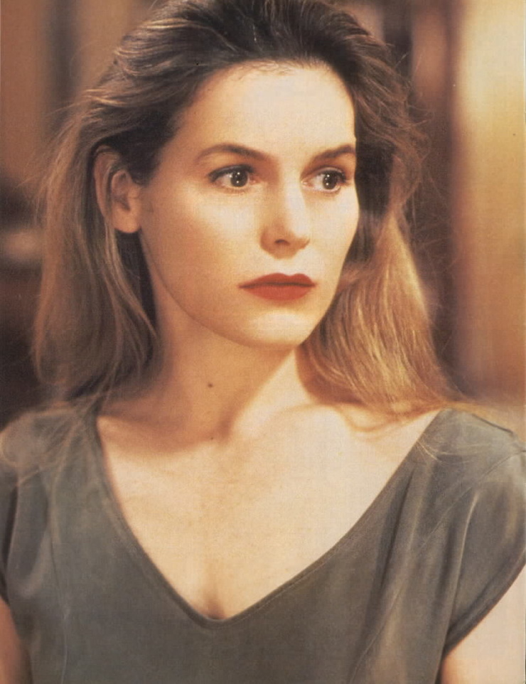 Alice Krige image