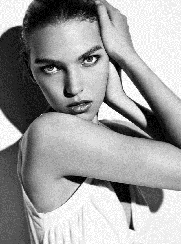 Picture of Arizona Muse