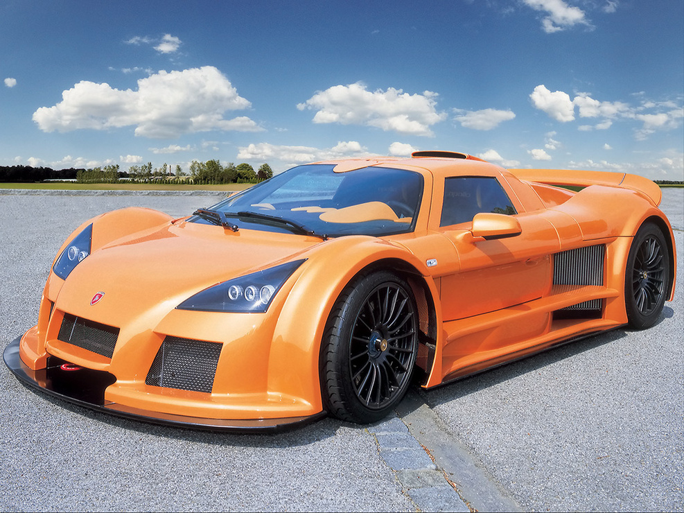 Gumpert Apollo supercar
