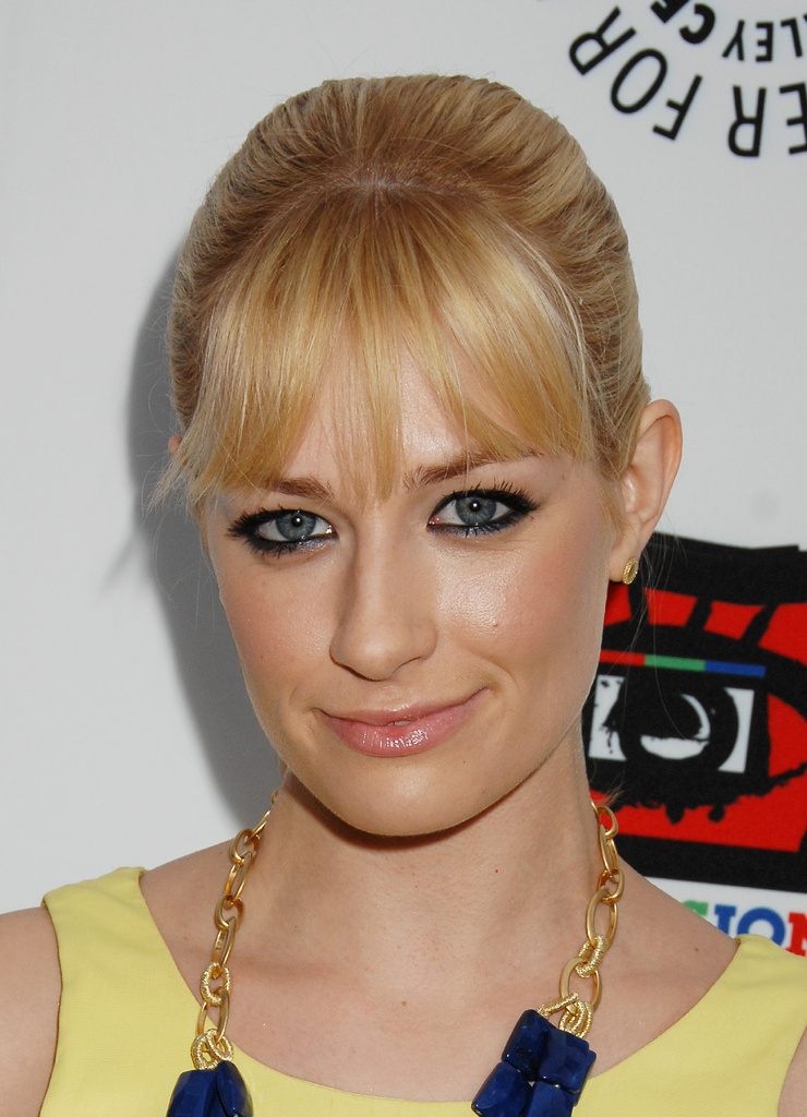 Image of Beth Behrs