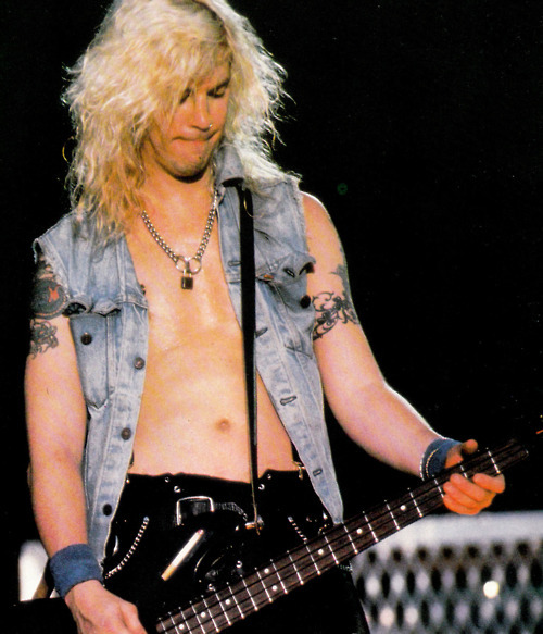 Picture of Duff McKagan