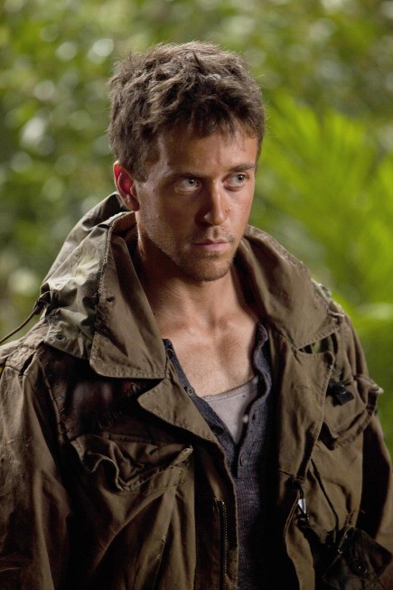 Ashley Zukerman picture