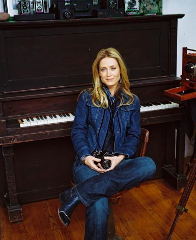 Picture of Kelly Rowan