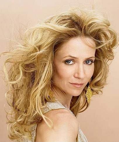 Picture of Kelly Rowan