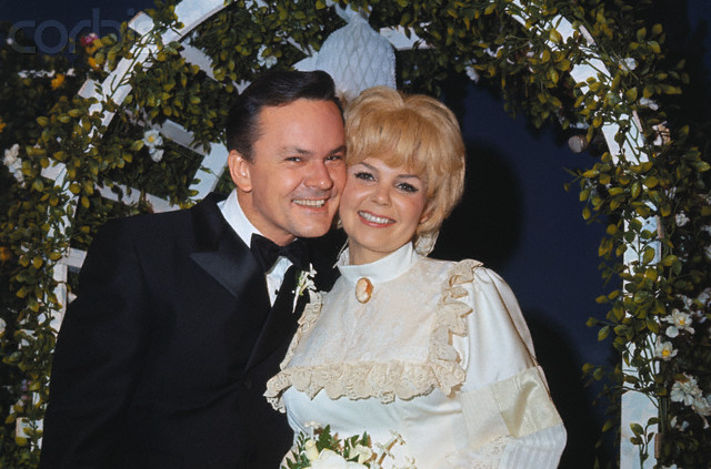 Sigrid Valdis (American Actress) ~ Bio Wiki | Photos | Videos