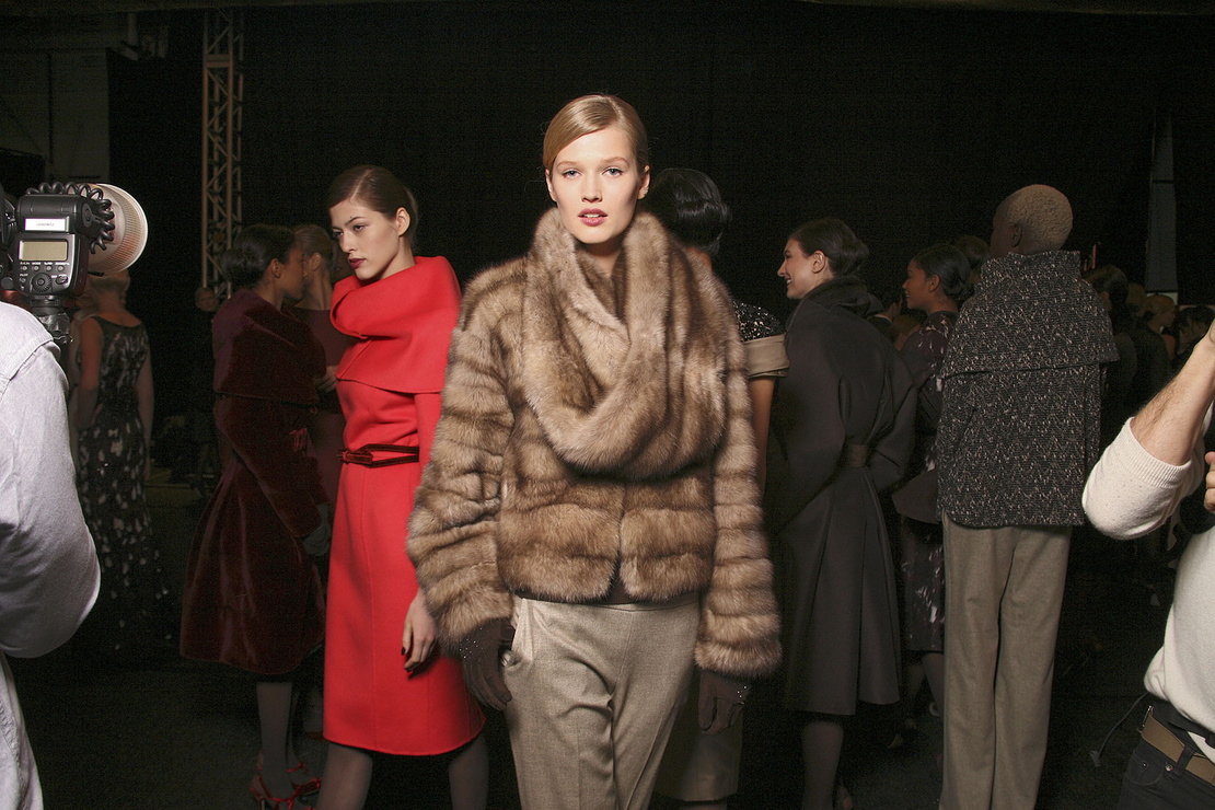 Picture of Toni Garrn