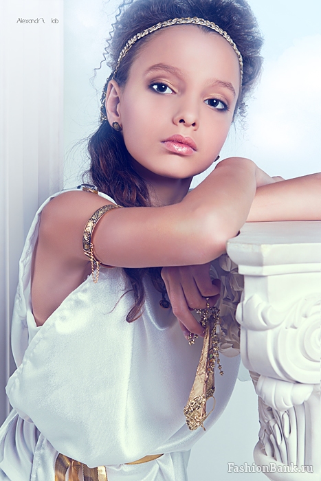 Alexandra Dmitrieva image