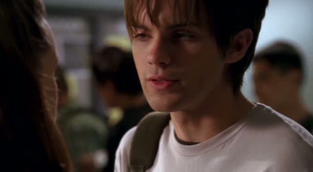 Thomas Dekker - Terminator 1x05