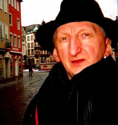 Picture of David Bret