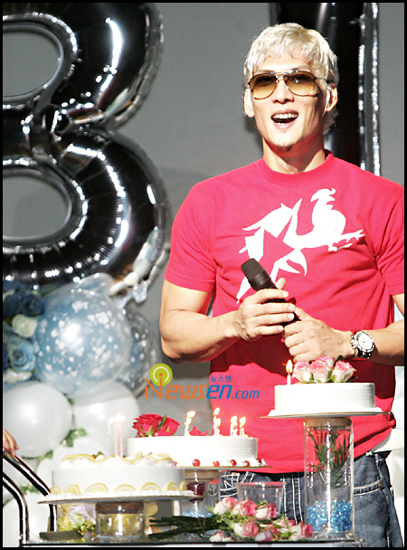 Picture of Joon Park
